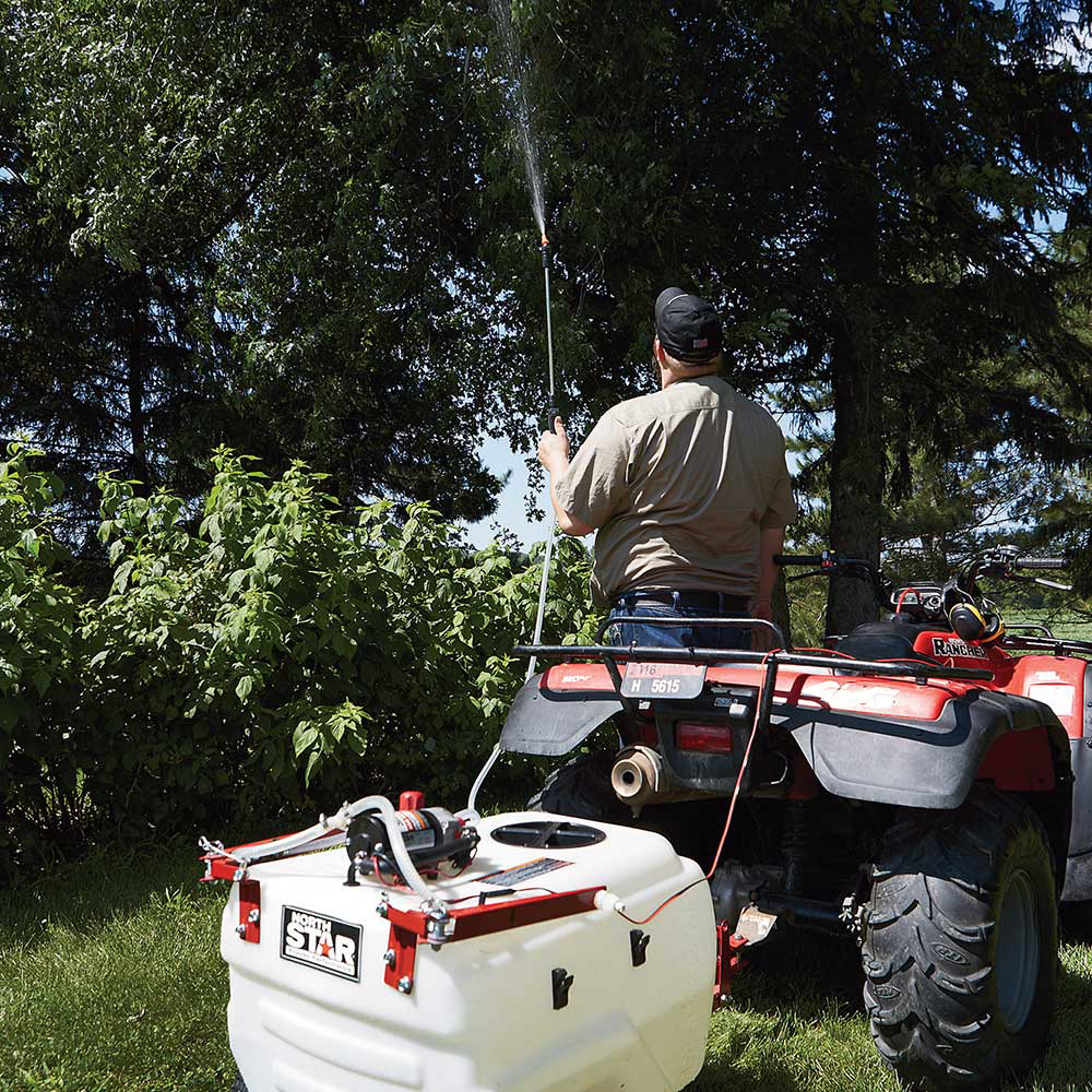 NorthStar Boom Broadcast & Spot Sprayer | Tow-Behind | 2.2 GPM | 31 ...