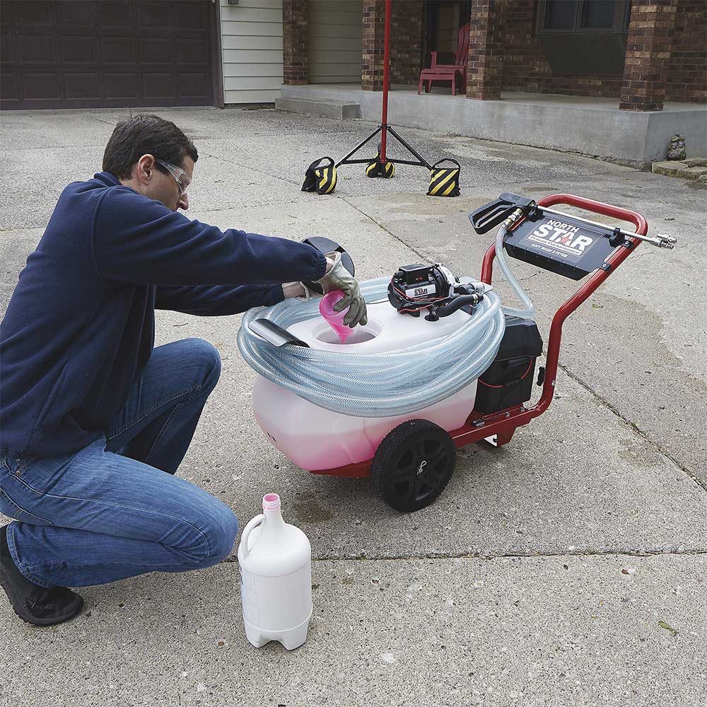 NorthStar Portable Soft Wash | 13 Gallon | 60 PSI | 4.0GPM | 157140 ...
