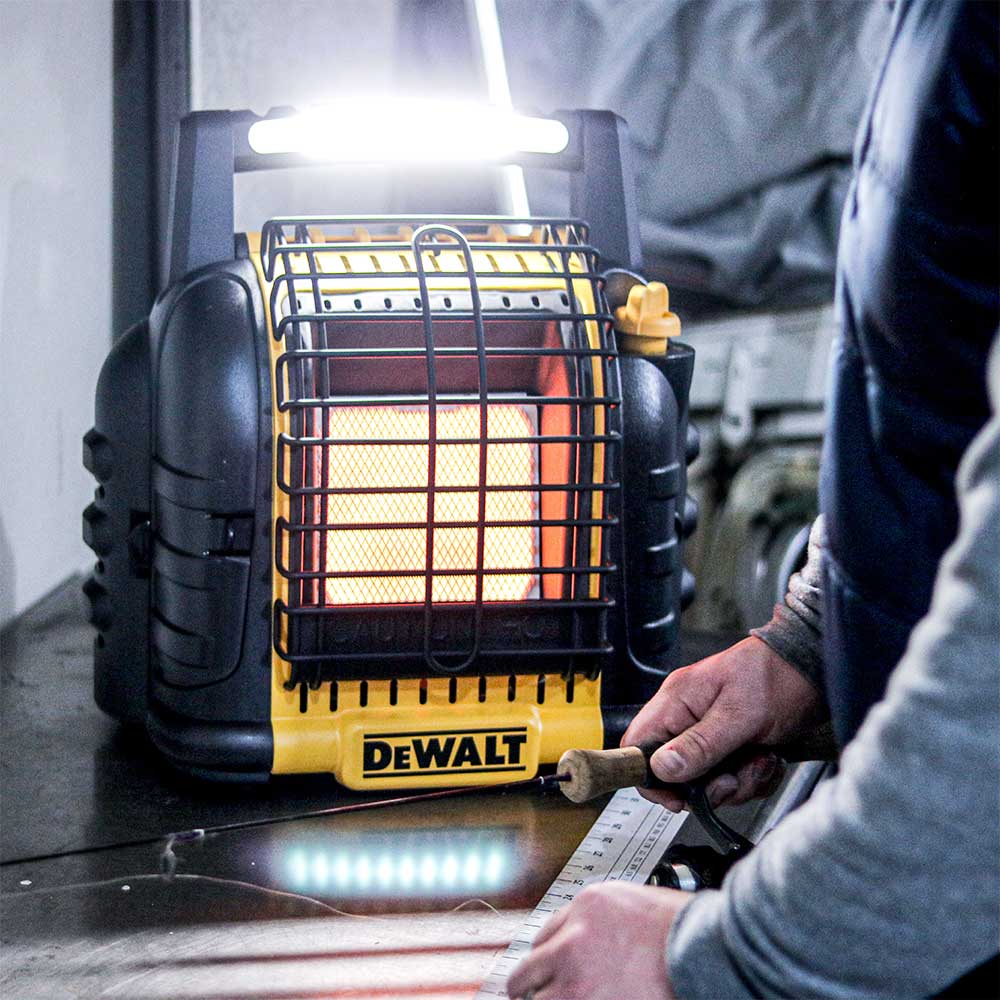 DEWALT Portable Radiant Heater | DXH12B | 12K BTU/hr | Propane ...